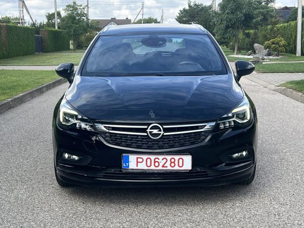 Black Opel Astra 2017 in Kedainiai, with an engine capacity of 1.60 L and mileage of 285 thousand km for 6499 €, photo 7 on AUTOMOTO.COM.LV