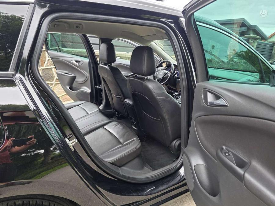 Черный Опель Астра 2017 в Радвилишкис, объемом двигателя 1.00 л и пробегом 163 тыс. км за 6800 €, фото 25 на AUTOMOTO.COM.LV