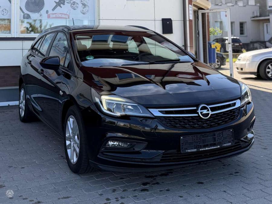 Melns Opel Astra 2017 Kretinga, ar dzinēja tilpumu 1.60 L un nobraukumu 223 tūkst. km par 5500 €, foto 3 vietnē AUTOMOTO.COM.LV