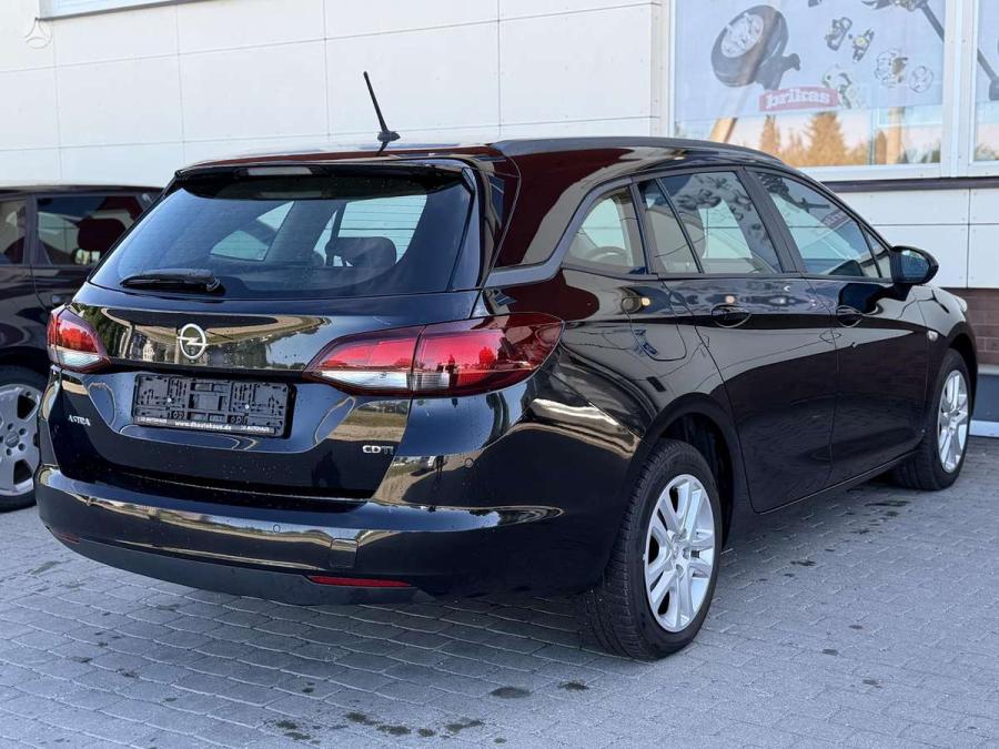 Melns Opel Astra 2017 Kretinga, ar dzinēja tilpumu 1.60 L un nobraukumu 223 tūkst. km par 5500 €, foto 7 vietnē AUTOMOTO.COM.LV