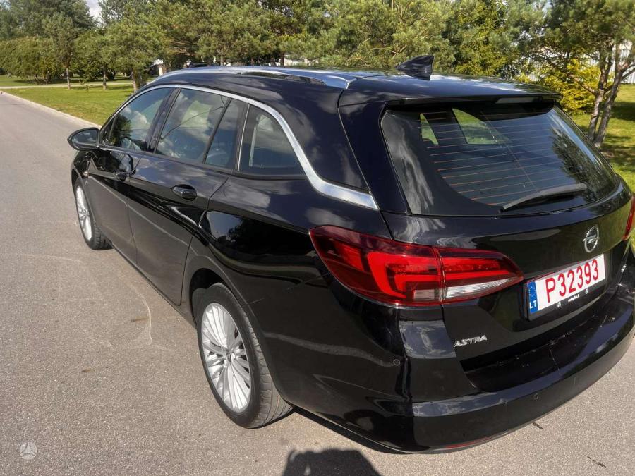 Melns Opel Astra 2017 Vilkaviškis, ar dzinēja tilpumu 1.60 L un nobraukumu 270 tūkst. km par 6999 €, foto 7 vietnē AUTOMOTO.COM.LV