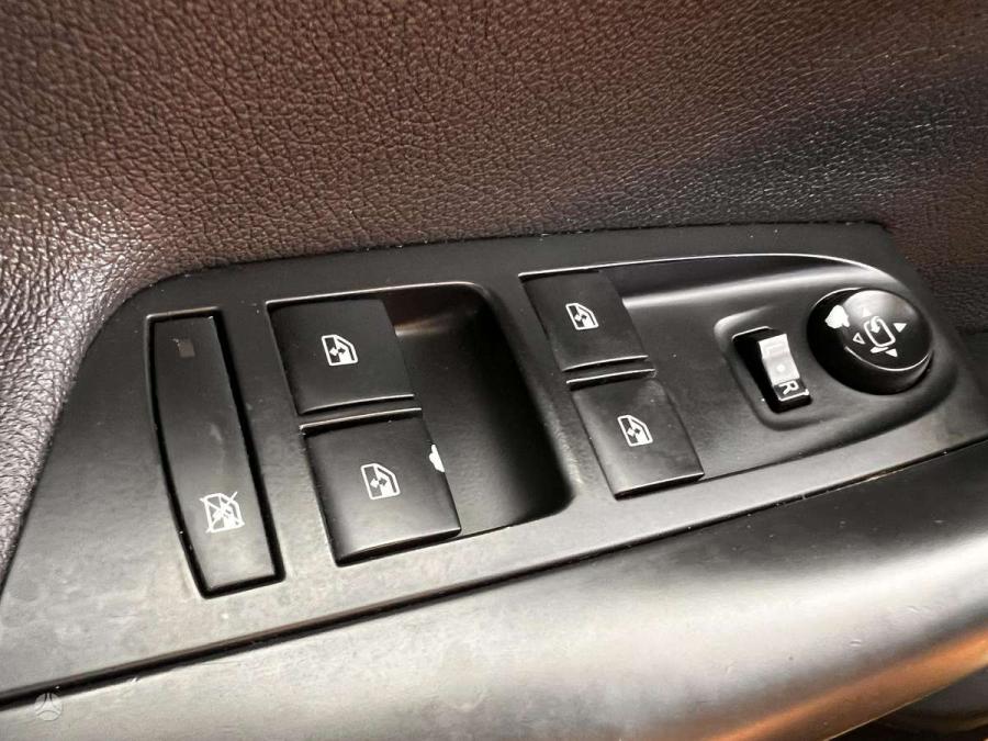 Melns Opel Astra 2017 Vilkaviškis, ar dzinēja tilpumu 1.60 L un nobraukumu 270 tūkst. km par 6999 €, foto 17 vietnē AUTOMOTO.COM.LV