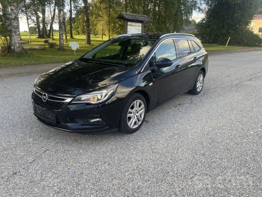Melns Opel Astra 2017 Cēsis, ar dzinēja tilpumu 1.60 L un nobraukumu 270 tūkst. km par 4500 €, foto 1 vietnē AUTOMOTO.COM.LV