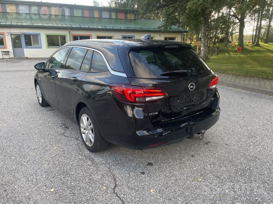 Melns Opel Astra 2017 Cēsis, ar dzinēja tilpumu 1.60 L un nobraukumu 270 tūkst. km par 4500 €, foto 5 vietnē AUTOMOTO.COM.LV
