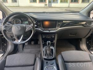 Melns Opel Astra 2017 Cēsis, ar dzinēja tilpumu 1.60 L un nobraukumu 270 tūkst. km par 4500 €, foto 16 vietnē AUTOMOTO.COM.LV