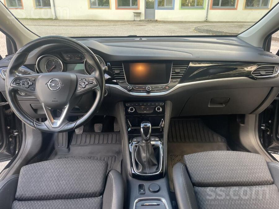 Melns Opel Astra 2017 Cēsis, ar dzinēja tilpumu 1.60 L un nobraukumu 270 tūkst. km par 4500 €, foto 16 vietnē AUTOMOTO.COM.LV