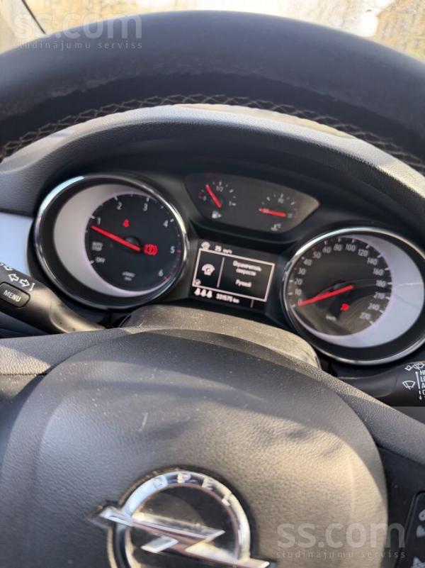 Melns Opel Astra 2017 Rīga, ar dzinēja tilpumu 1.60 L un nobraukumu 330 tūkst. km par 4200 €, foto 3 vietnē AUTOMOTO.COM.LV