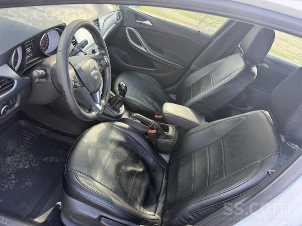 Melns Opel Astra 2017 Rīga, ar dzinēja tilpumu 1.60 L un nobraukumu 330 tūkst. km par 4200 €, foto 5 vietnē AUTOMOTO.COM.LV