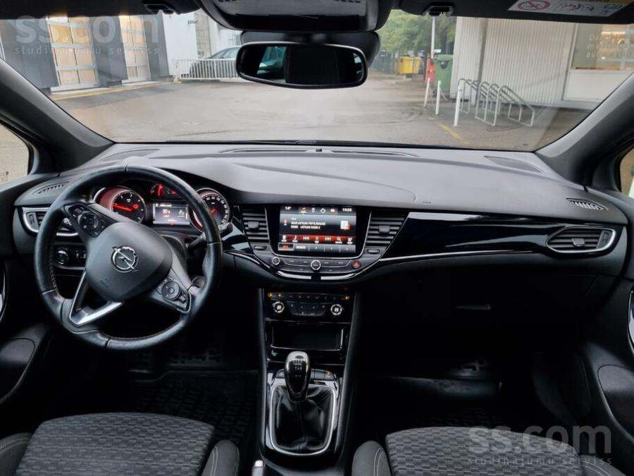 Melns Opel Astra 2018 Rīga, ar dzinēja tilpumu 1.60 L un nobraukumu 165 tūkst. km par 6900 €, foto 6 vietnē AUTOMOTO.COM.LV