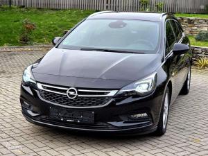 Black Opel Astra 2018 in Vilnius, with an engine capacity of 1.60 L and mileage of 267 thousand km for 6600 €, photo 3 on AUTOMOTO.COM.LV