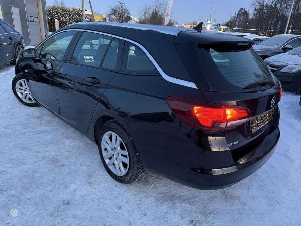 Melns Opel Astra 2018 Utena, ar dzinēja tilpumu 1.60 L un nobraukumu 144 tūkst. km par 6250 €, foto 4 vietnē AUTOMOTO.COM.LV