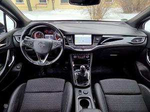 Black Opel Astra 2018 in Kedainiai, with an engine capacity of 1.60 L and mileage of 267 thousand km for 6350 €, photo 13 on AUTOMOTO.COM.LV