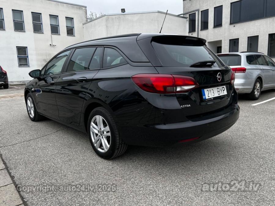 Melns Opel Astra 2018 Tallina, ar dzinēja tilpumu 1.60 L un nobraukumu 119 tūkst. km par 8500 €, foto 3 vietnē AUTOMOTO.COM.LV
