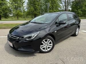 Black Opel Astra 2018 in Ogre, with an engine capacity of 1.60 L and mileage of 179 thousand km for 7550 €, photo 6 on AUTOMOTO.COM.LV