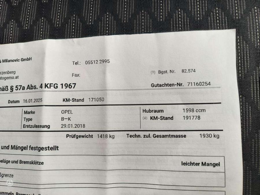 Черный Опель Астра 2018 в Таураге, объемом двигателя 1.60 л и пробегом 200 тыс. км за 4400 €, фото 20 на AUTOMOTO.COM.LV