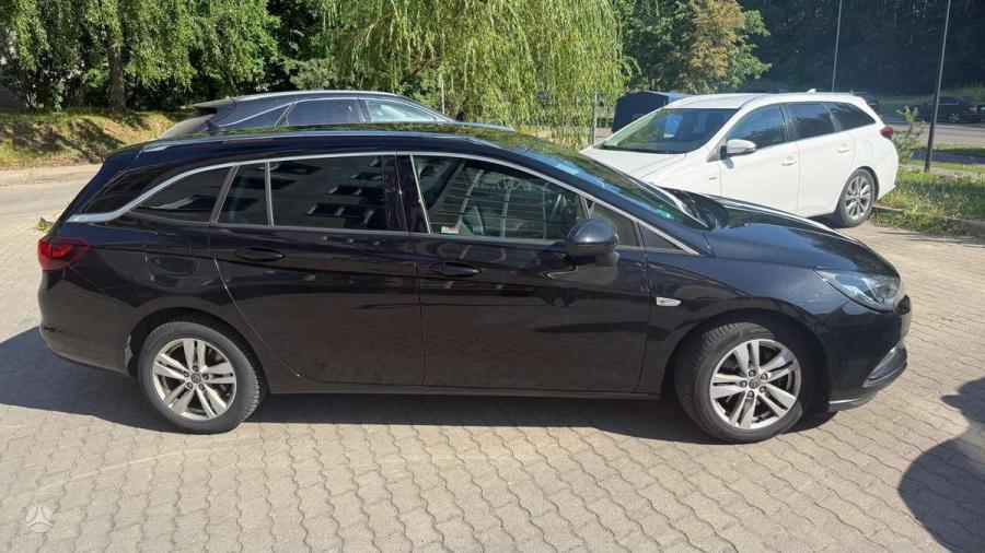 Melns Opel Astra 2018 Viļņa, ar dzinēja tilpumu 1.60 L un nobraukumu 197 tūkst. km par 6999 €, foto 9 vietnē AUTOMOTO.COM.LV