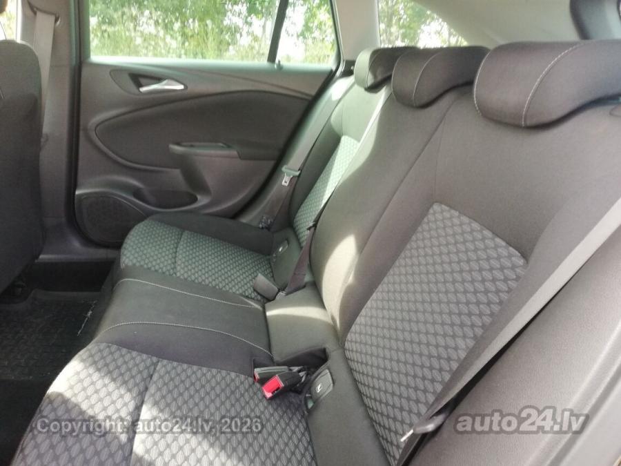 Melns Opel Astra 2018 Tartu, ar dzinēja tilpumu 1.60 L un nobraukumu 222 tūkst. km par 6999 €, foto 8 vietnē AUTOMOTO.COM.LV