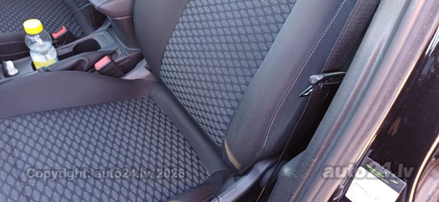 Melns Opel Astra 2018 Tallina, ar dzinēja tilpumu 1.60 L un nobraukumu 121 tūkst. km par 10000 €, foto 12 vietnē AUTOMOTO.COM.LV