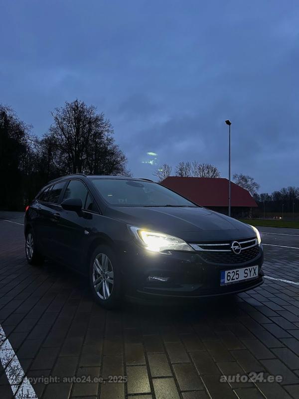 Black Opel Astra 2019 in Tartu, with an engine capacity of 1.60 L and mileage of 268 thousand km for 9000 €, photo 2 on AUTOMOTO.COM.LV