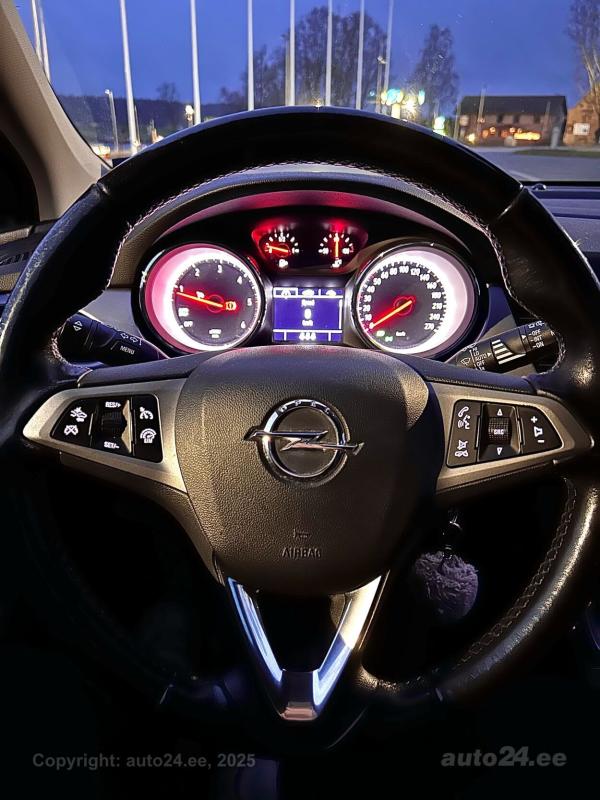 Black Opel Astra 2019 in Tartu, with an engine capacity of 1.60 L and mileage of 268 thousand km for 9000 €, photo 11 on AUTOMOTO.COM.LV