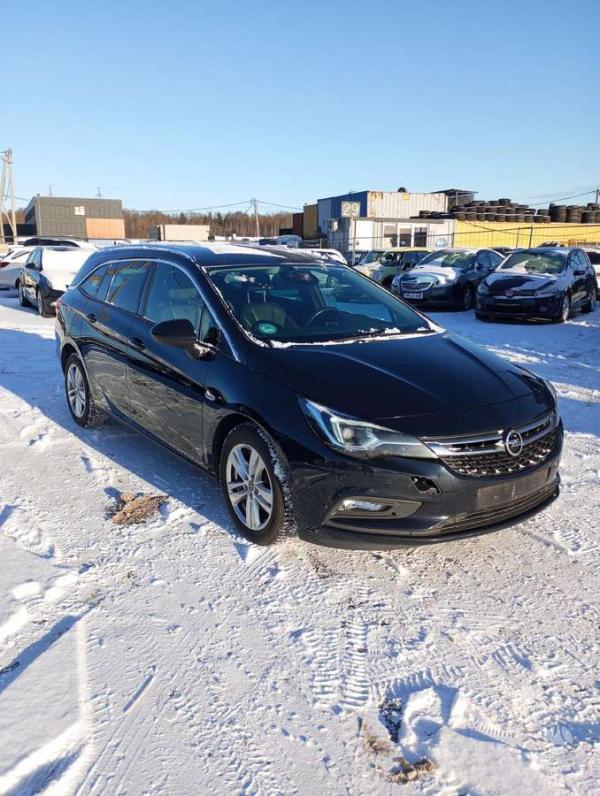 Black Opel Astra 2019 in Kaunas, with an engine capacity of 1.60 L and mileage of 170 thousand km for 6900 €, photo 3 on AUTOMOTO.COM.LV