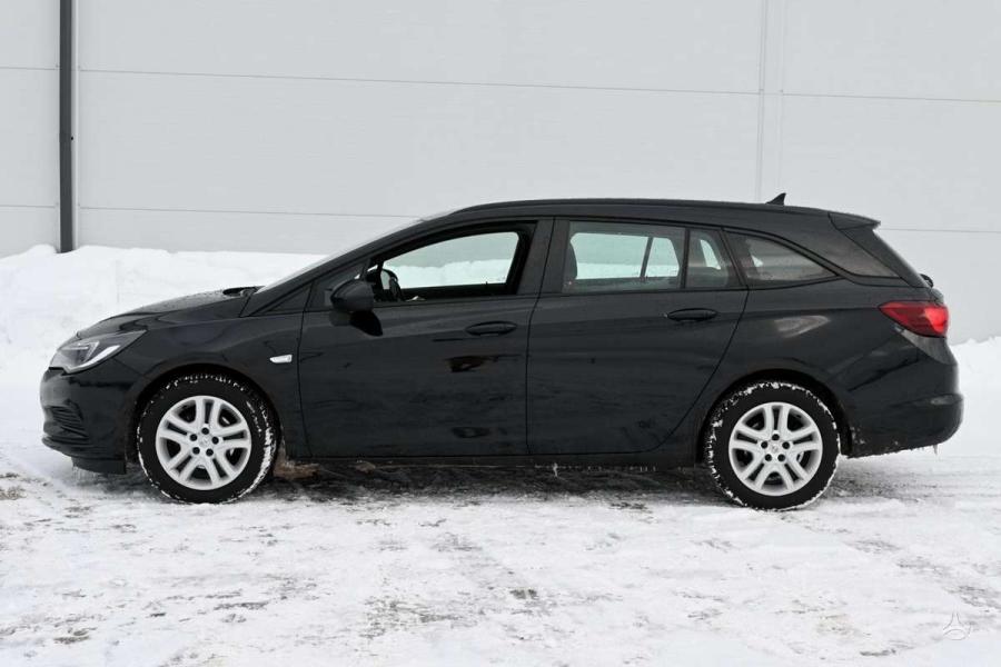 Black Opel Astra 2019 in Kretinga, with an engine capacity of 1.60 L and mileage of 239 thousand km for 5950 €, photo 11 on AUTOMOTO.COM.LV