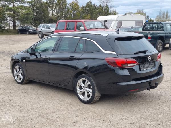 Black Opel Astra 2019 in Pakruojis, with an engine capacity of 1.60 L and mileage of 175 thousand km for 6500 €, photo 7 on AUTOMOTO.COM.LV