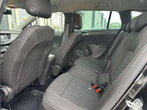 Melns Opel Astra 2019 Viļņa, ar dzinēja tilpumu 1.00 L un nobraukumu 249 tūkst. km par 5400 €, foto 10 vietnē AUTOMOTO.COM.LV