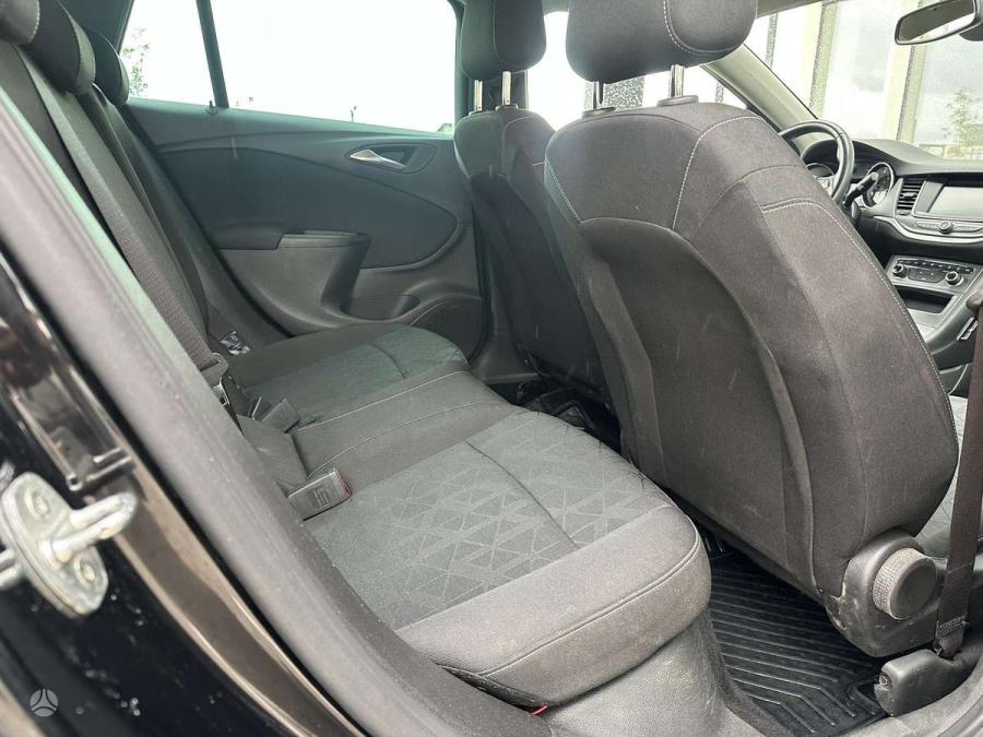 Melns Opel Astra 2019 Viļņa, ar dzinēja tilpumu 1.00 L un nobraukumu 249 tūkst. km par 5400 €, foto 11 vietnē AUTOMOTO.COM.LV