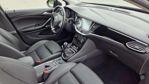 Melns Opel Astra 2019 Marijampole, ar dzinēja tilpumu 1.60 L un nobraukumu 180 tūkst. km par 9317 €, foto 1 vietnē AUTOMOTO.COM.LV