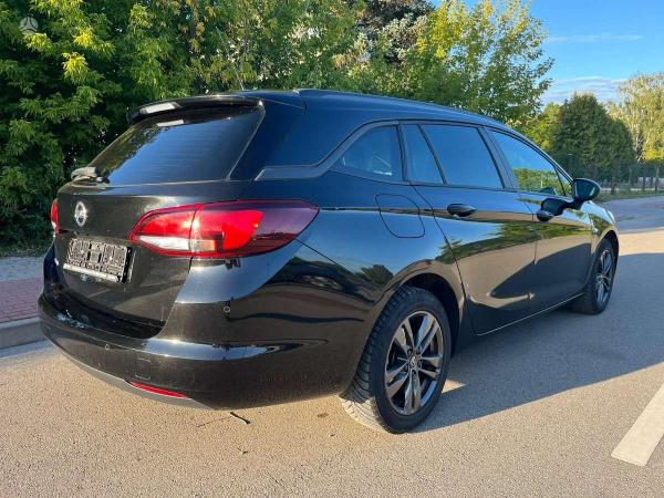 Black Opel Astra 2019 in Telschi, with an engine capacity of 1.20 L and mileage of 56 thousand km for 6350 €, photo 7 on AUTOMOTO.COM.LV