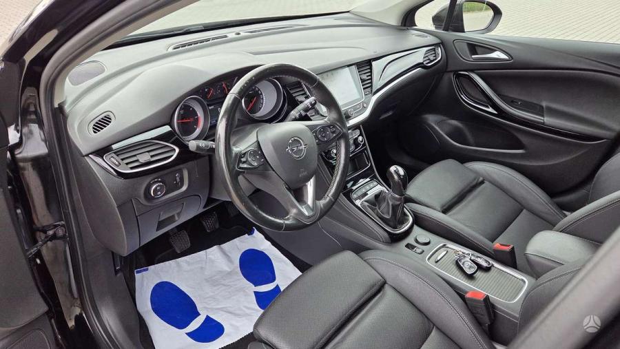 Black Opel Astra 2019 in Marijampole, with an engine capacity of 1.60 L and mileage of 180 thousand km for 7400 €, photo 27 on AUTOMOTO.COM.LV