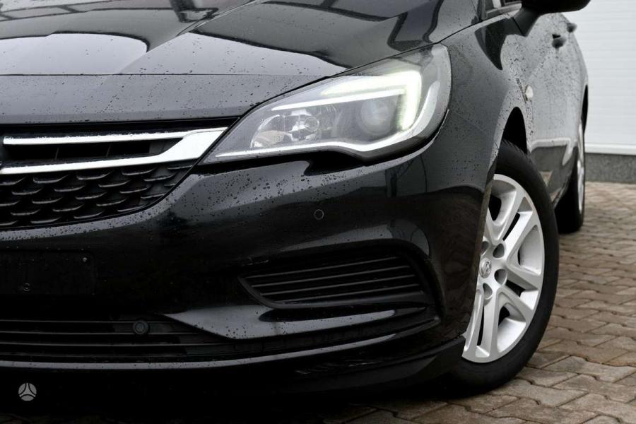 Черный Опель Астра 2019 в Кретинга, объемом двигателя 1.60 л и пробегом 239 тыс. км за 5950 €, фото 6 на AUTOMOTO.COM.LV