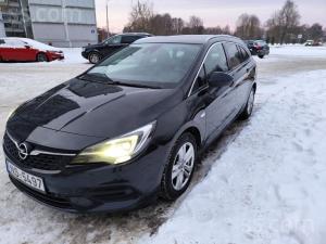 Black Opel Astra 2020 in Riga, with an engine capacity of 1.50 L and mileage of 140 thousand km for 8900 €, photo 2 on AUTOMOTO.COM.LV