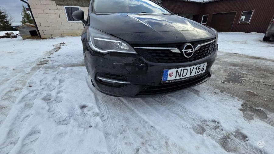 Melns Opel Astra 2020 Prienai, ar dzinēja tilpumu 1.20 L un nobraukumu 250 tūkst. km par 4000 €, foto 2 vietnē AUTOMOTO.COM.LV
