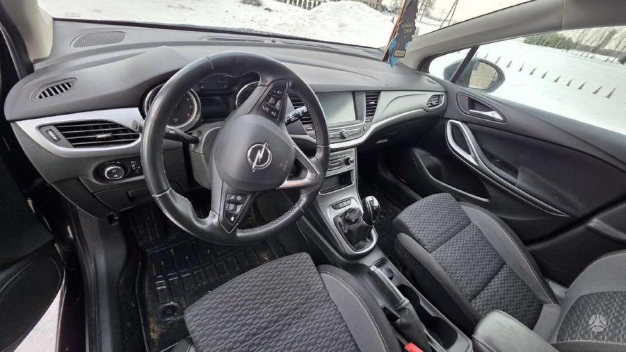 Melns Opel Astra 2020 Prienai, ar dzinēja tilpumu 1.20 L un nobraukumu 250 tūkst. km par 4000 €, foto 4 vietnē AUTOMOTO.COM.LV