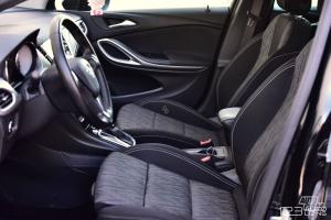 Black Opel Astra 2020 in Kretinga, with an engine capacity of 1.50 L and mileage of 167 thousand km for 6999 €, photo 11 on AUTOMOTO.COM.LV
