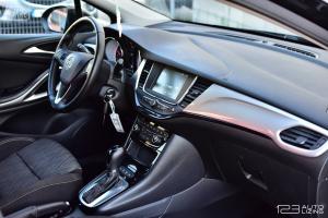 Black Opel Astra 2020 in Kretinga, with an engine capacity of 1.50 L and mileage of 167 thousand km for 6999 €, photo 25 on AUTOMOTO.COM.LV