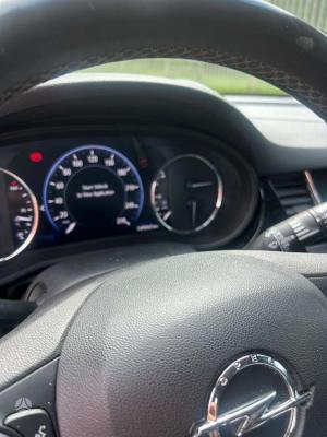 Melns Opel Astra 2020 Marijampole, ar dzinēja tilpumu 1.20 L un nobraukumu 150 tūkst. km par 6500 €, foto 5 vietnē AUTOMOTO.COM.LV