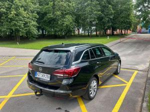 Melns Opel Astra 2020 Marijampole, ar dzinēja tilpumu 1.20 L un nobraukumu 150 tūkst. km par 6500 €, foto 10 vietnē AUTOMOTO.COM.LV