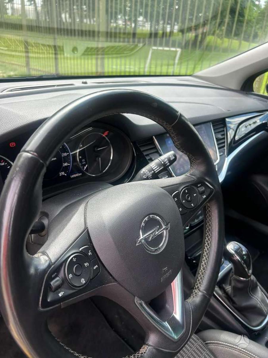 Melns Opel Astra 2020 Marijampole, ar dzinēja tilpumu 1.20 L un nobraukumu 150 tūkst. km par 6500 €, foto 11 vietnē AUTOMOTO.COM.LV