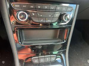 Melns Opel Astra 2020 Marijampole, ar dzinēja tilpumu 1.20 L un nobraukumu 150 tūkst. km par 6500 €, foto 12 vietnē AUTOMOTO.COM.LV