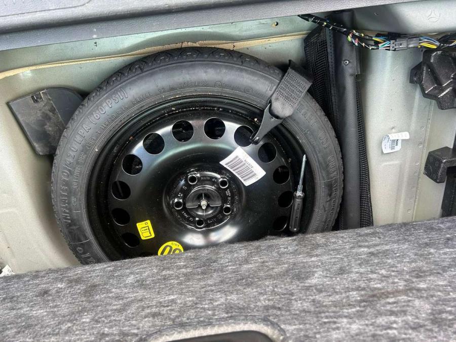 Melns Opel Astra 2020 Marijampole, ar dzinēja tilpumu 1.20 L un nobraukumu 150 tūkst. km par 6500 €, foto 17 vietnē AUTOMOTO.COM.LV