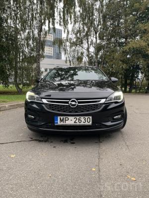 Black Opel Astra 2020 in Riga, with an engine capacity of 1.60 L and mileage of 157 thousand km for 6300 €, photo 6 on AUTOMOTO.COM.LV