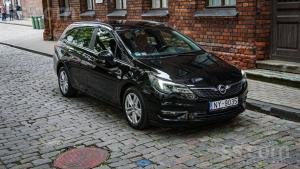 Black Opel Astra 2021 in Riga, with an engine capacity of 1.50 L and mileage of 205 thousand km for 6950 €, photo 7 on AUTOMOTO.COM.LV