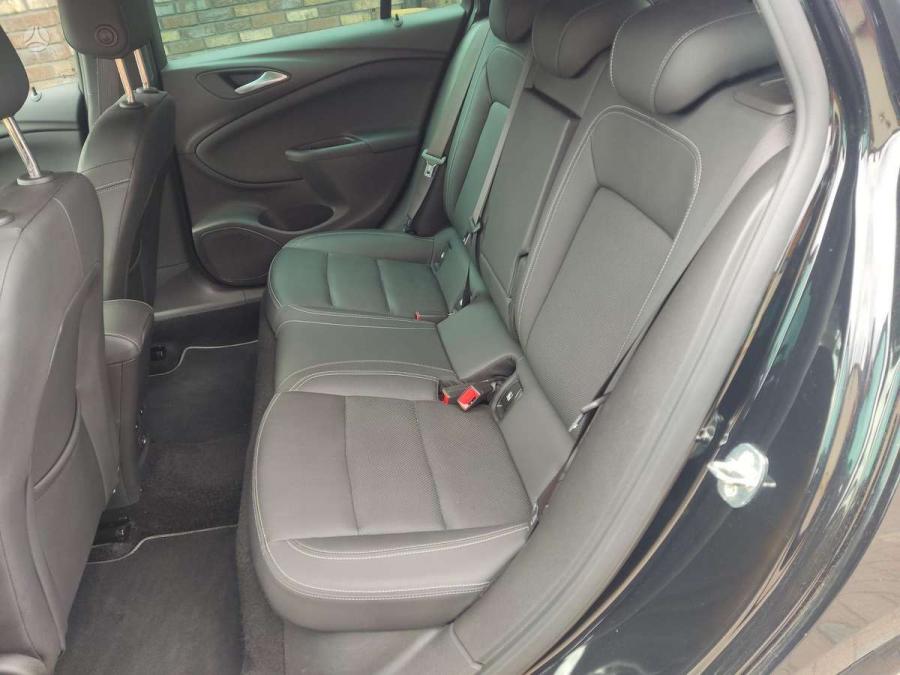 Melns Opel Astra 2021 Pakruojis, ar dzinēja tilpumu 1.20 L un nobraukumu 72 tūkst. km par 7450 €, foto 16 vietnē AUTOMOTO.COM.LV