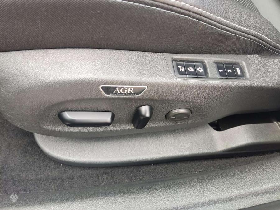 Melns Opel Astra 2021 Pakruojis, ar dzinēja tilpumu 1.20 L un nobraukumu 72 tūkst. km par 7450 €, foto 18 vietnē AUTOMOTO.COM.LV