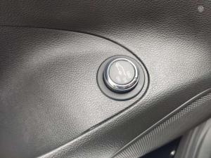 Melns Opel Astra 2021 Pakruojis, ar dzinēja tilpumu 1.20 L un nobraukumu 72 tūkst. km par 7450 €, foto 20 vietnē AUTOMOTO.COM.LV