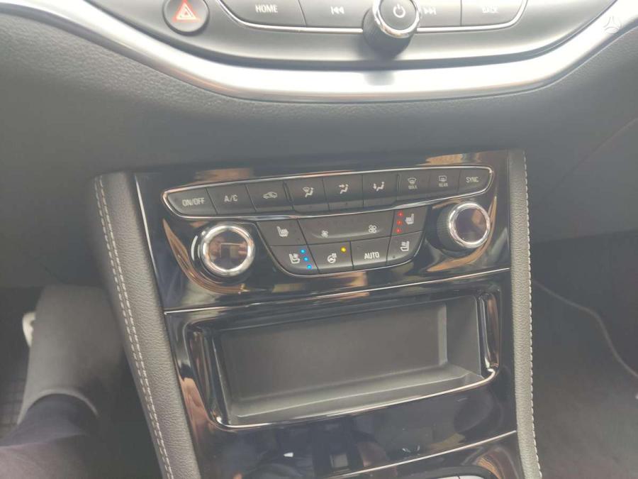 Melns Opel Astra 2021 Pakruojis, ar dzinēja tilpumu 1.20 L un nobraukumu 72 tūkst. km par 7450 €, foto 25 vietnē AUTOMOTO.COM.LV
