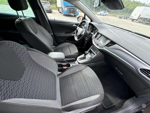 Melns Opel Astra 2021 Šauļi, ar dzinēja tilpumu 1.50 L un nobraukumu 261 tūkst. km par 5500 €, foto 9 vietnē AUTOMOTO.COM.LV